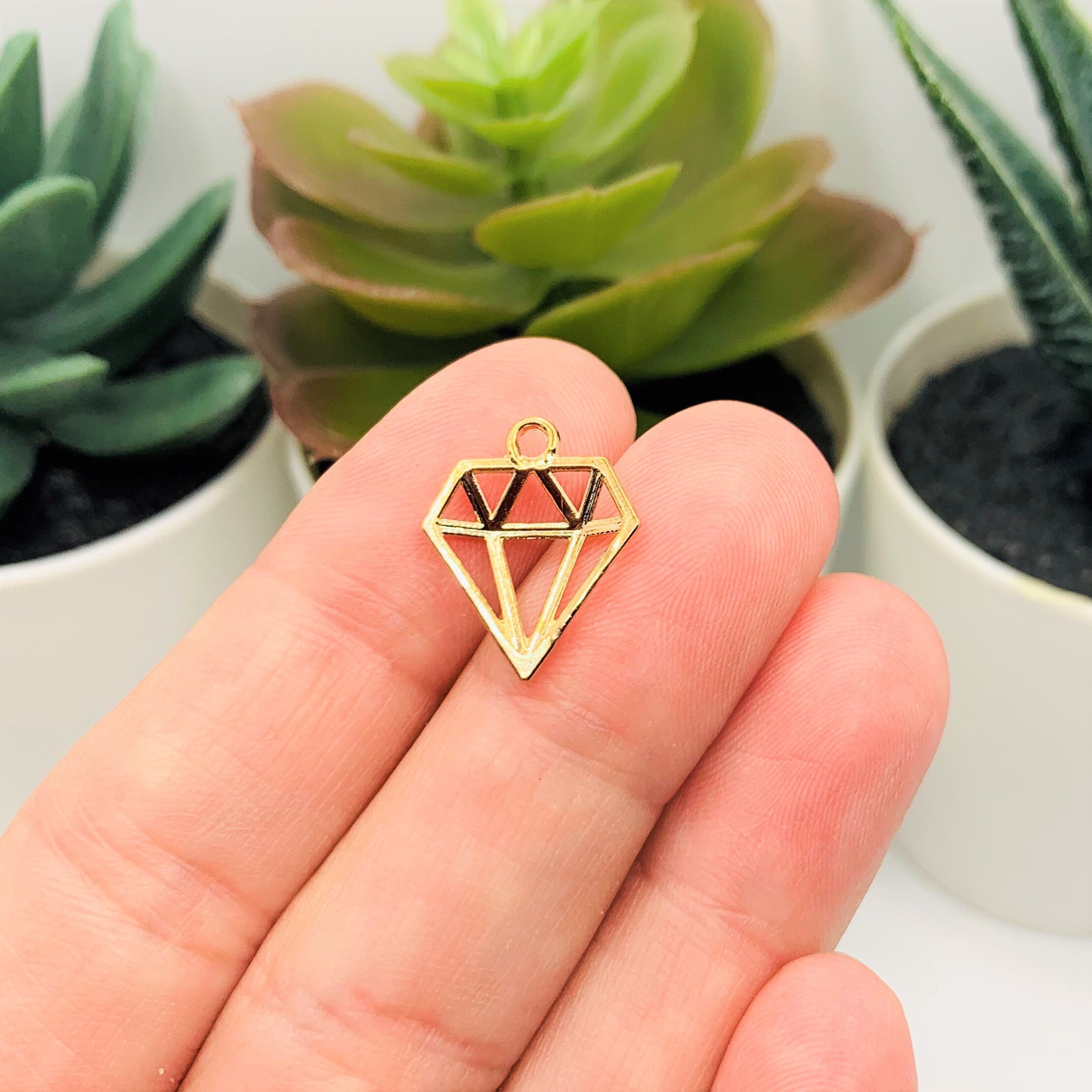 4 20 or 50 BULK Gold Diamond Shape Charms Geometric Charm | Etsy