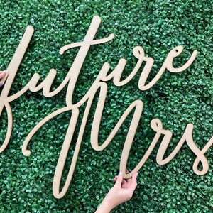 Future Mrs Sign Bridal Shower Backdrop Sign, Miss to Mrs Wood Sign ...