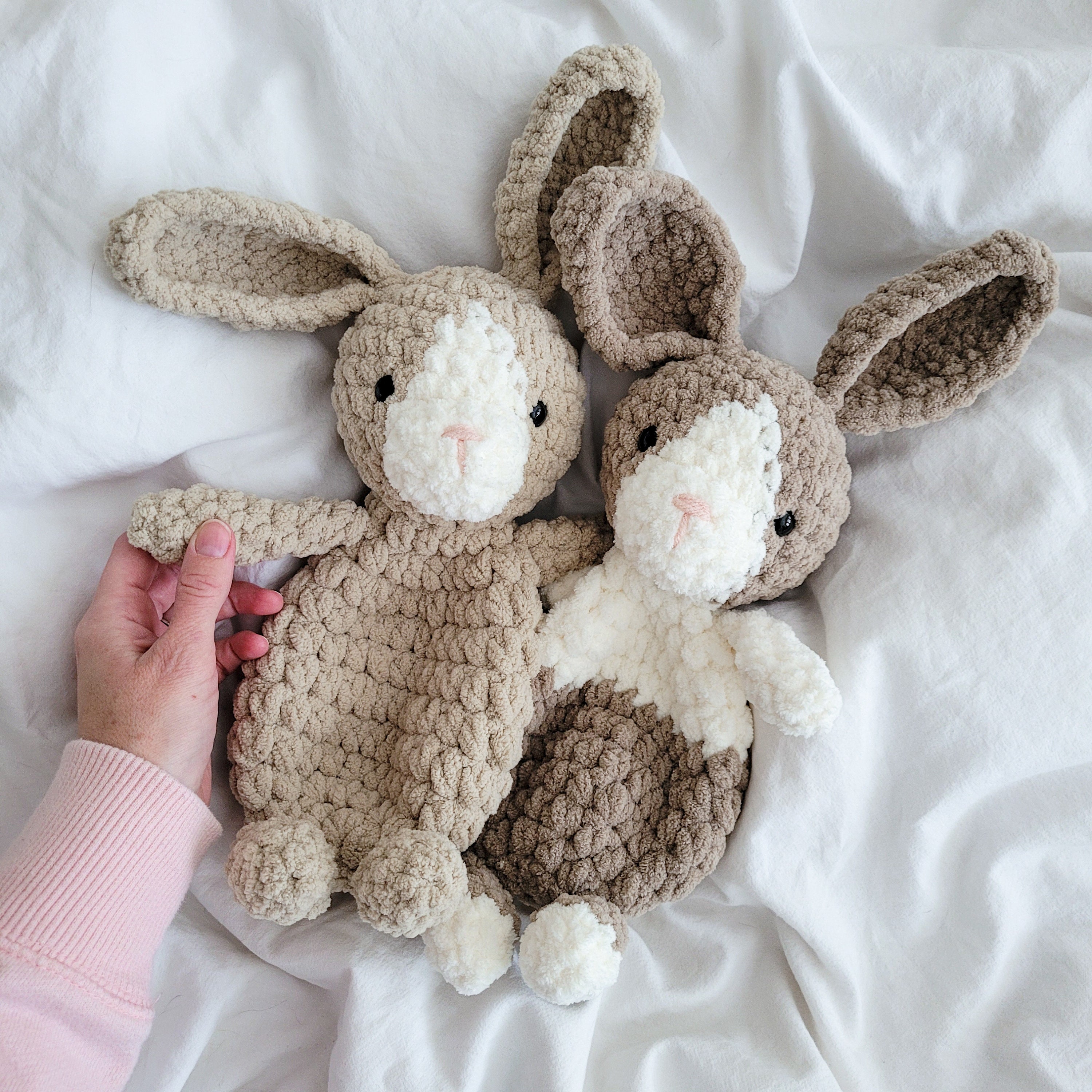 Pattern: Bestie the Bunny Snuggler Pattern Crochet Bunny - Etsy Canada