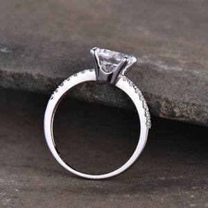 Round Cut Classic Engagement Ring, Rose Gold Wedding Ring, 1.25 Carat ...