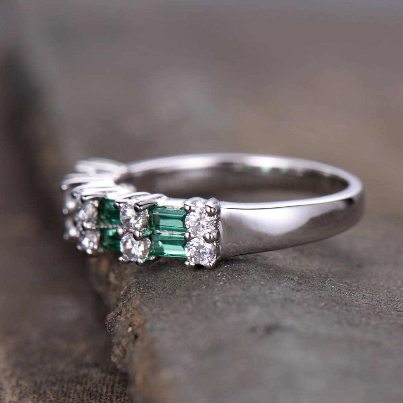 Emerald Wedding Band Stacking Ring Emerald Ring Vintage | Etsy