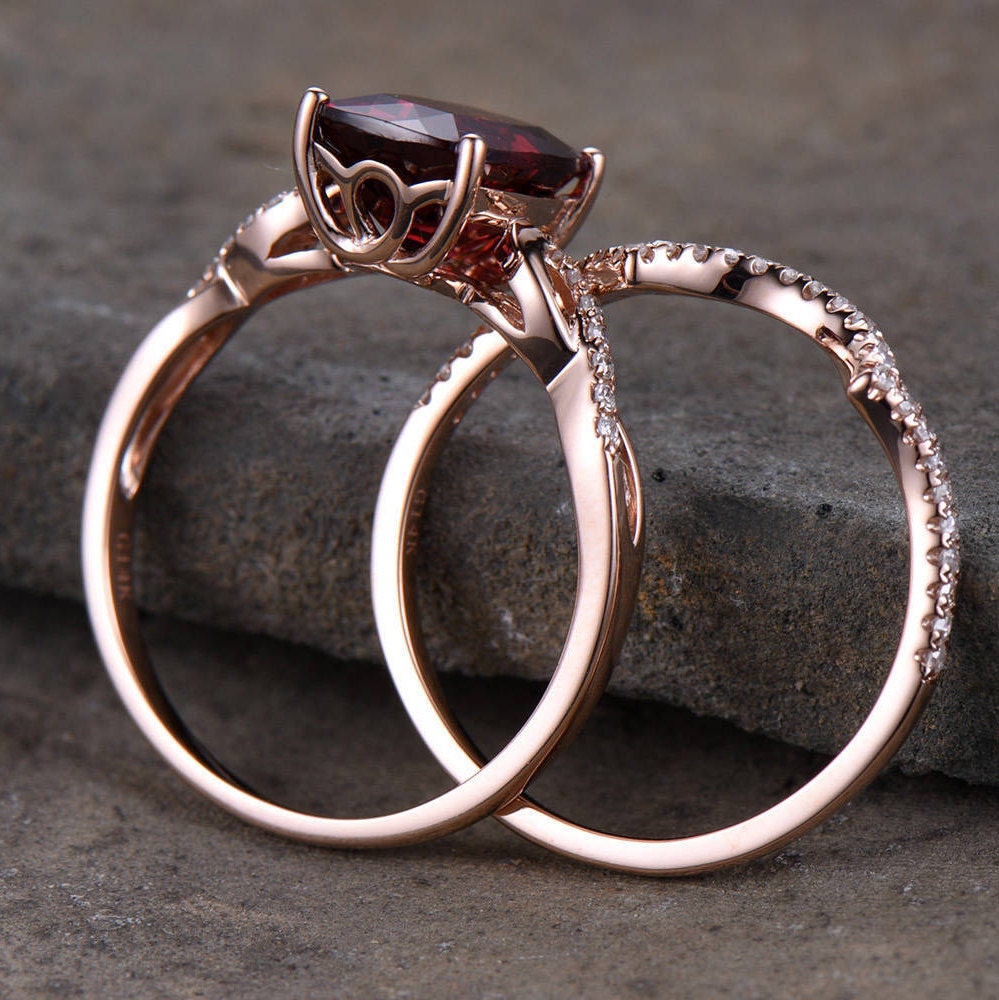 Infinity Garnet Engagement Ring Curve Wedding Band 8x10mm - Etsy
