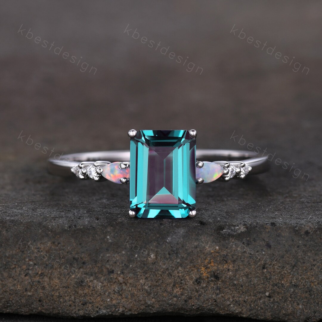 Emerald Cut Alexandrite Ring White Gold Ring for Women Vintage Unique ...