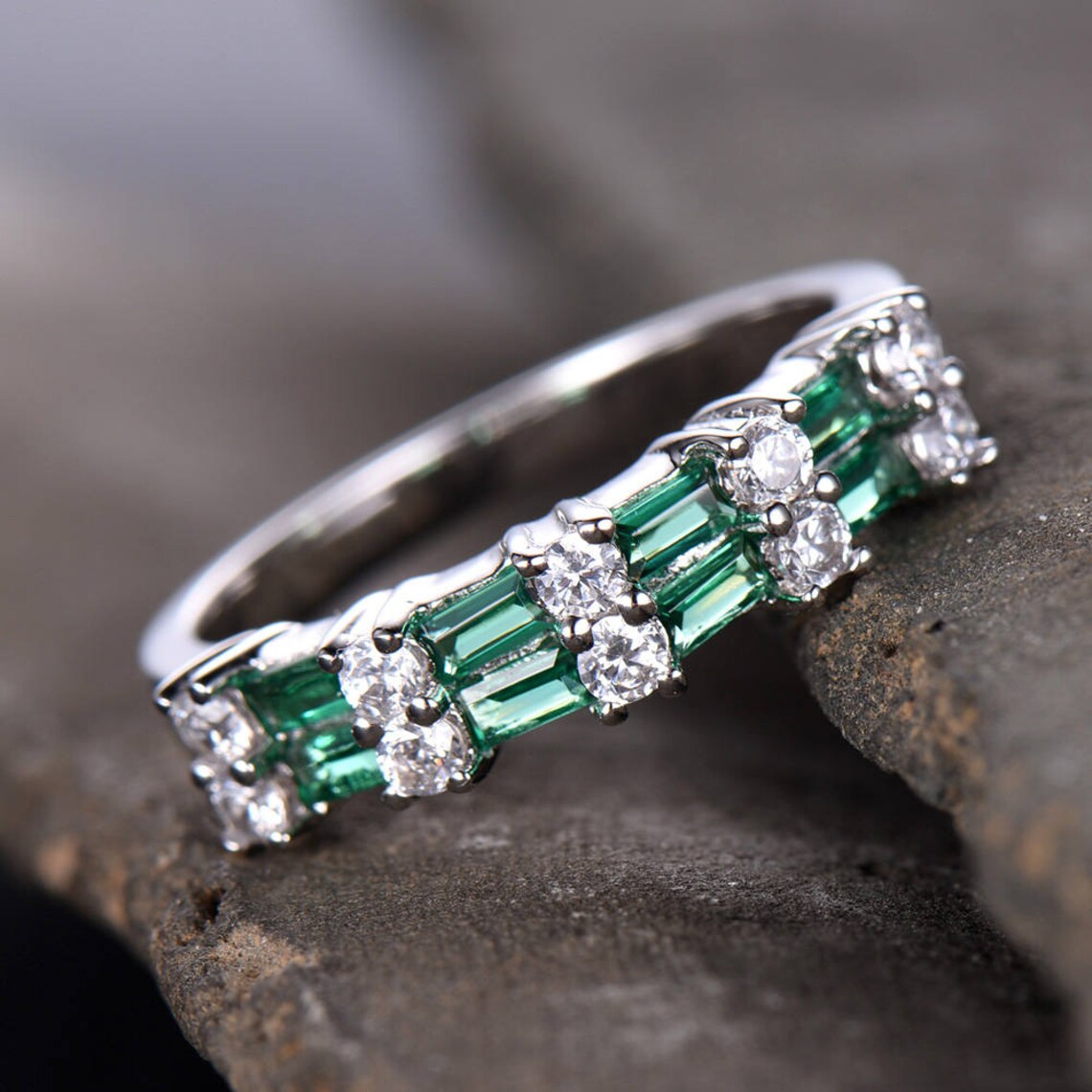 Emerald Wedding Band Stacking Ring Emerald Ring Vintage - Etsy