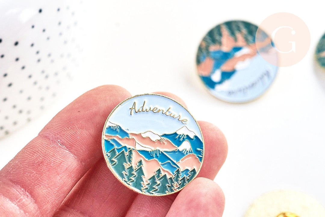 Round Mountain Motif Pin Brooch With Gold and Blue Enamel, Gold Brooch ...