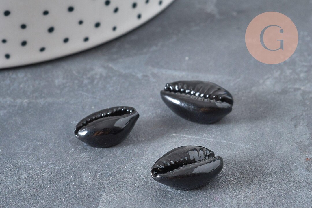 Black Cowrie Shell Pendant, Natural Shell, Black Cowrie, Jewelry ...