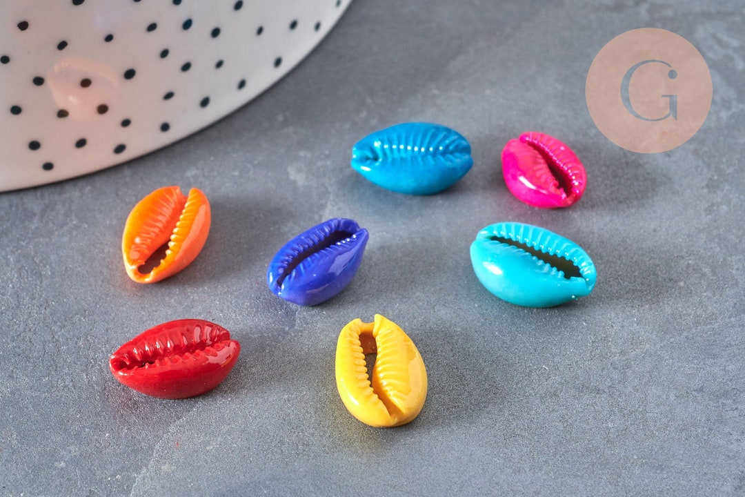 Colored Cauri Shell Pendant Natural Shell Cauri Jewelry - Etsy