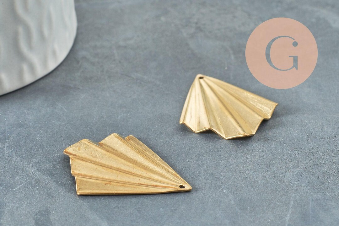 Raw Brass Folded Fan Triangle Pendant 35mm, Gold-plated Finish, Nickel ...