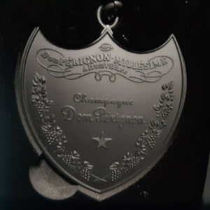 DOM PERIGNON Champagne Pewter Metal Tradmark Shield KEYRING Handbag ...