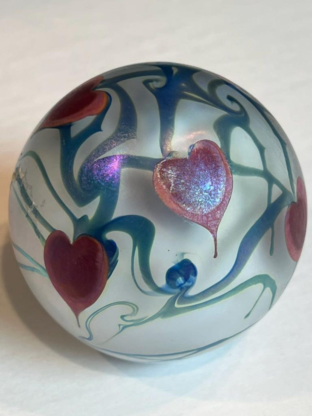 Vintage Vandermark Hanging Heart and Vines Iridescent Glass Paperweight ...
