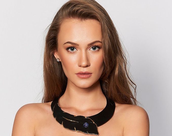 Bib necklaces ideas - Etsy