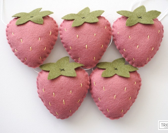 Felt Strawberry Garland Felt Strawberry Strawberry Garland - Etsy