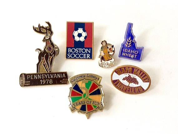 Vintage Pins Set, Boston Soccer, Lions Club, Idaho, C… - Gem