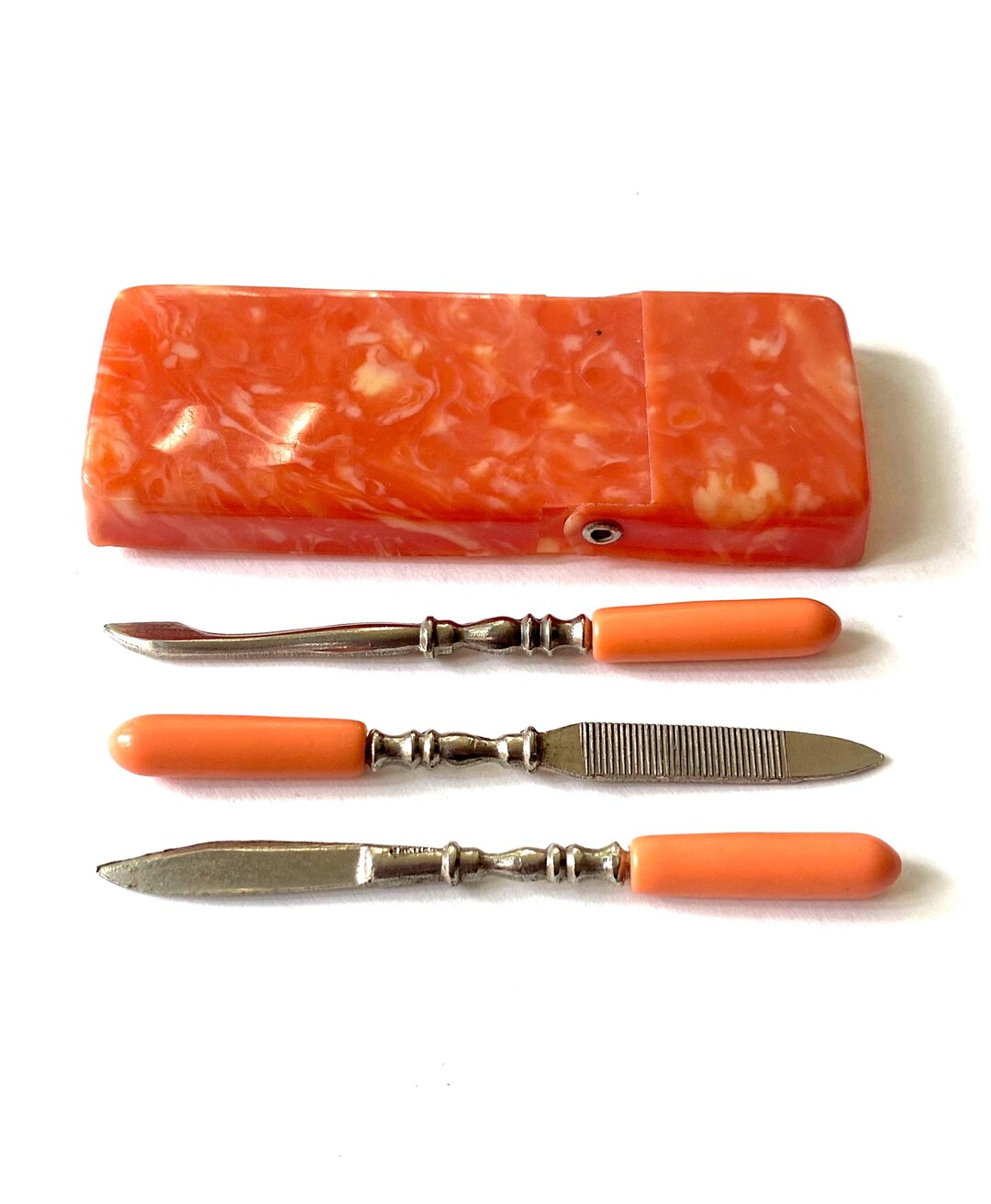 Vintage Manicure Set, Bakelite Case Vintage Pocket Nail Kit, Made in ...