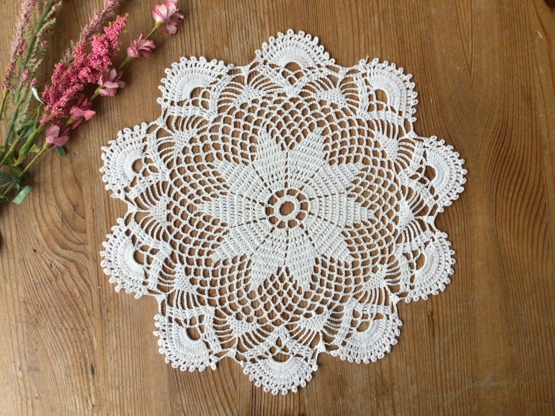 Handmade Crochet Doily, Small French Vintage Doily, 9.25” Retro Home ...