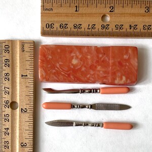 Vintage Manicure Set, Bakelite Case Vintage Pocket Nail Kit, Made in ...