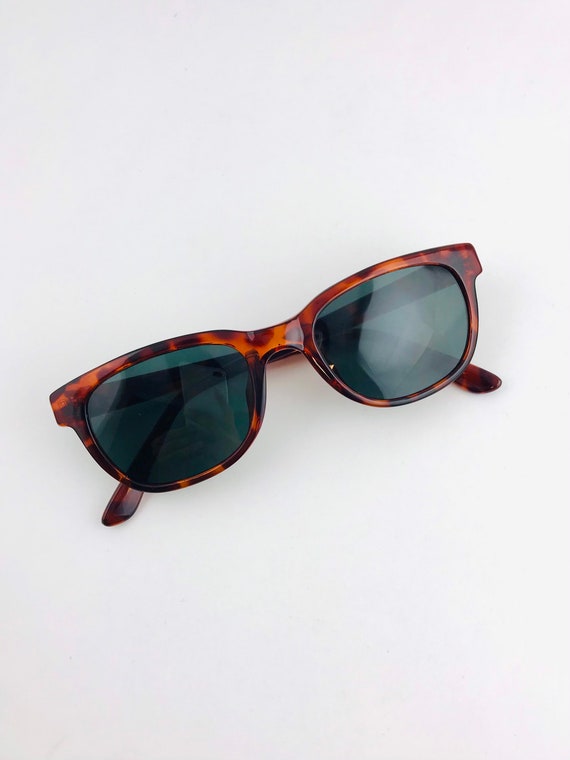 Vintage 90s square tortoise - Gem