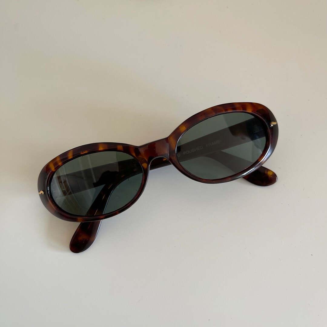 True Vintage 90s Circular Tortoise Oval Sunglasses With Gold - Etsy