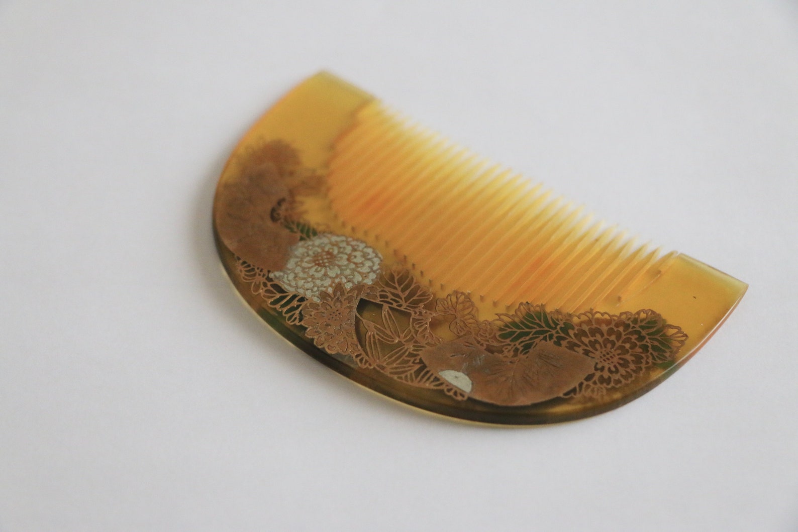 Terrific Vintage Japanese Comb set of 2 Resin comb and Pin | Etsy