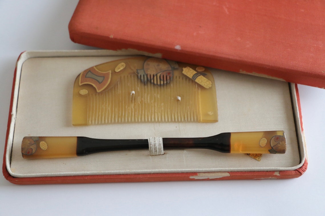 Terrific Vintage Japanese Comb Set of 2 Bekko Comb and Pin - Etsy