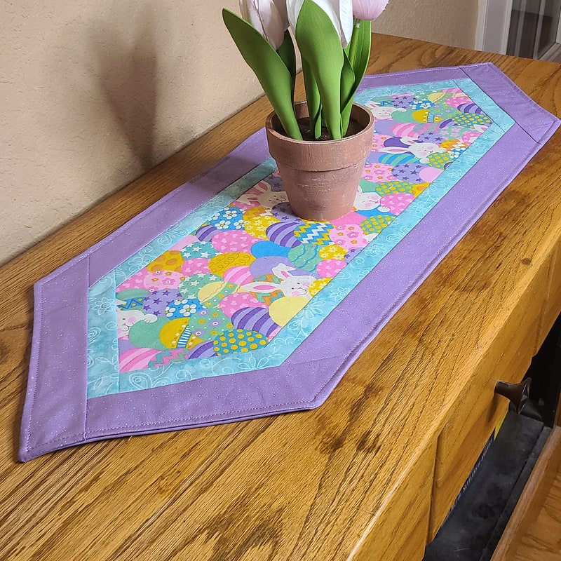 Quilted Easter Table Runner - Etsy