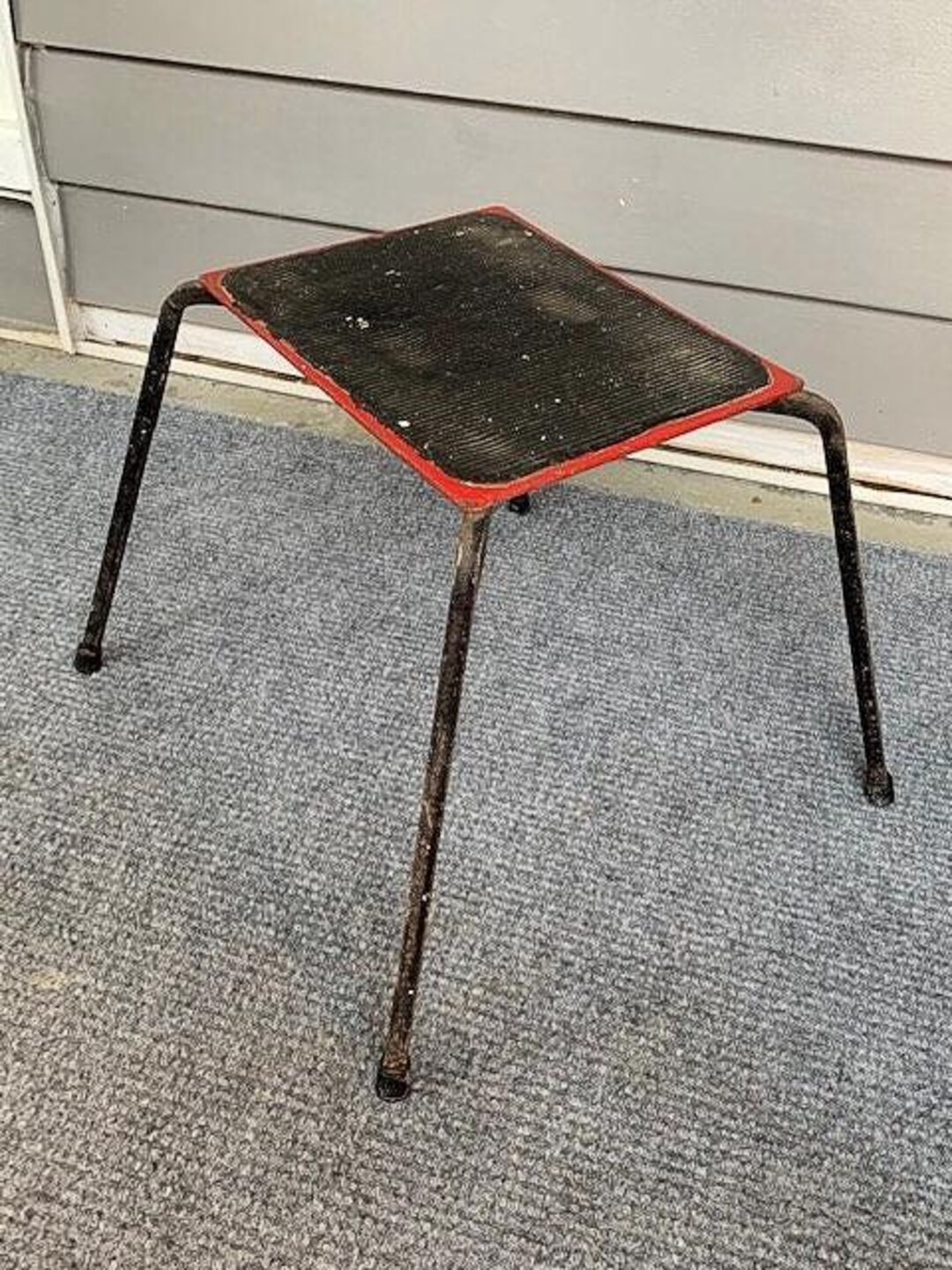 Vintage Metal Step Stool /plant Stand/stool - Red - Etsy