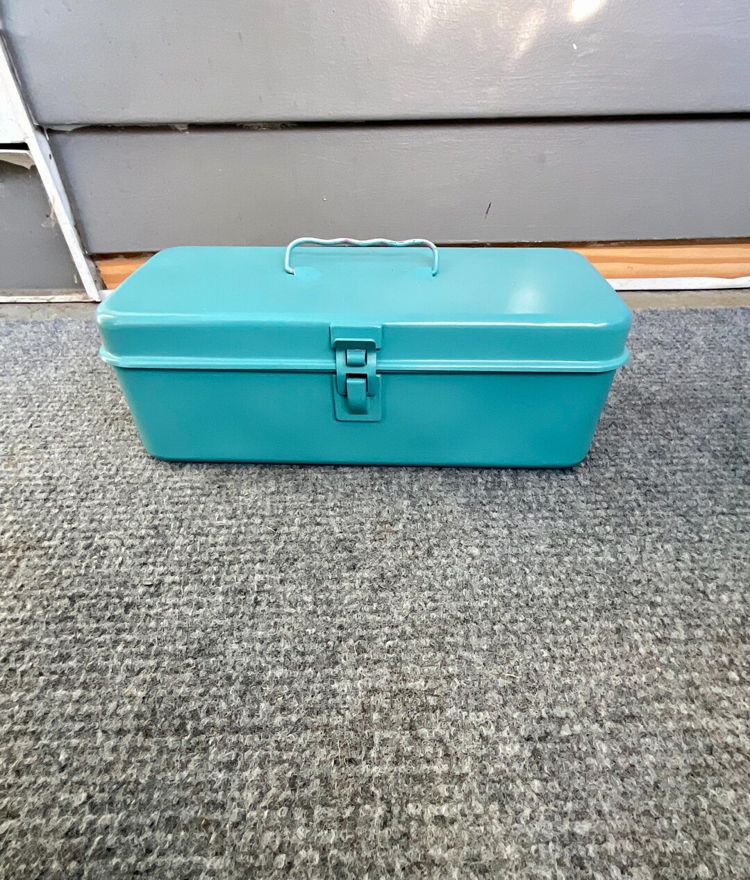 Vintage -metal Portable Cash/storage Box- Tool Box-jewelry Box - Etsy