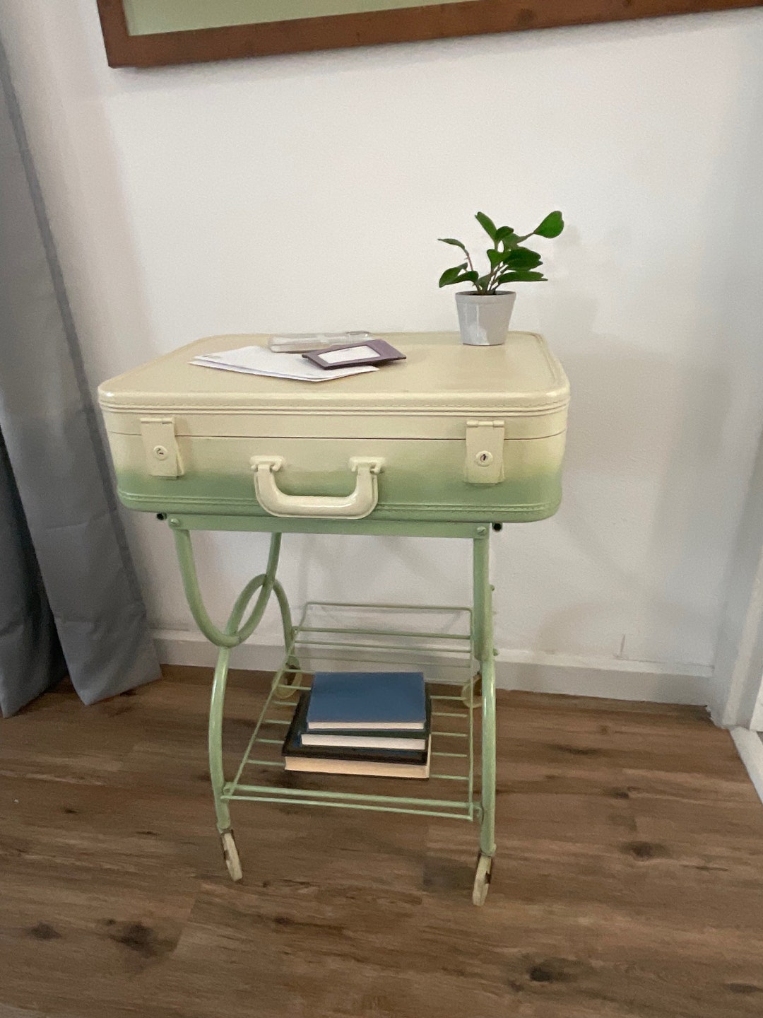 Vintage Suitcase Table Upcycled-entryway Drop Zone /console - Etsy