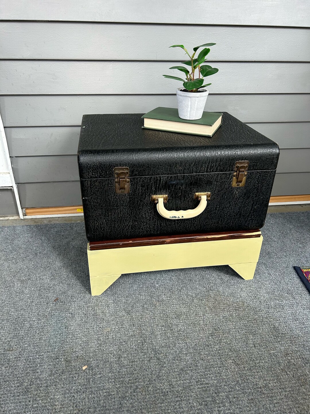 Vintage Suitcase Table - Upcycled-/coffee Table /storage Chest/bar Cart ...