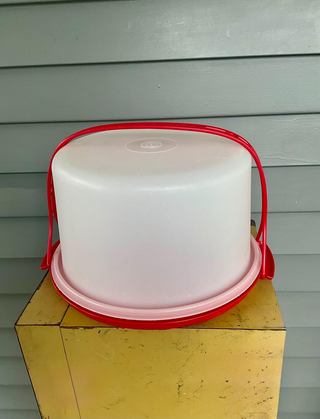 Vintage Cake/pie/cupcake Carrier W/ Lid and Red Handle - Vintage Food ...