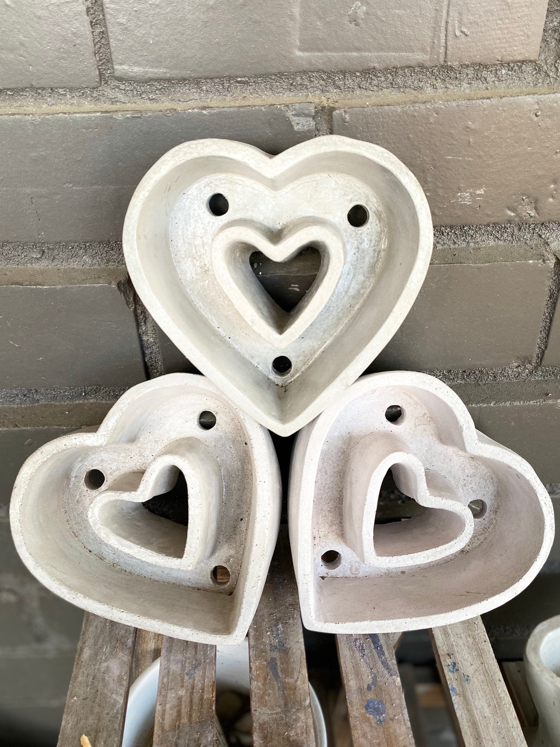3D Concrete Cement Heart 2 X 5.5 Planter for Succulents/flowers/herbs ...