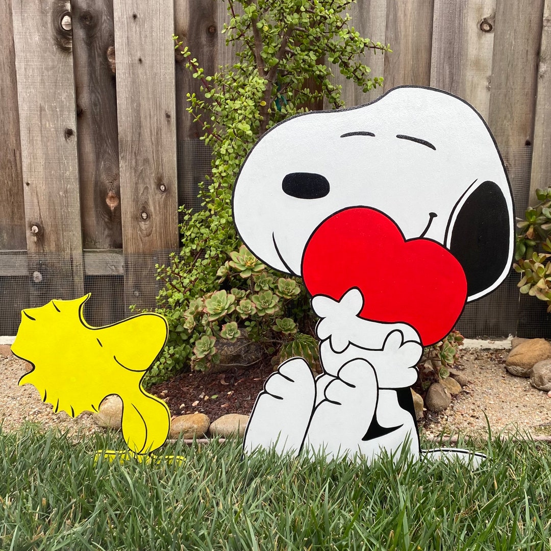 28” Snoopy Hugging Heart Yard Sign & 14” Pal Woodstock! - Etsy