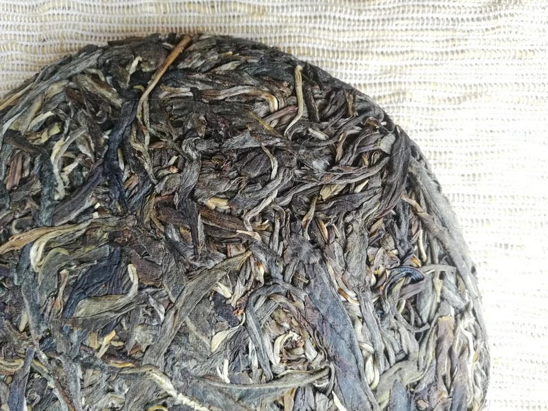 Yi Shan Mo Xiang Chun Lin Raw Puer 2017 Early Spring - Etsy