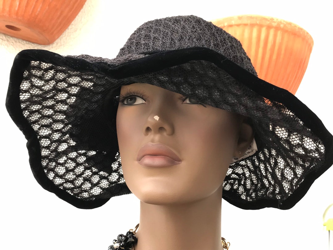 Vintage 30s/40s Black Net and Velvet Capeline With Flower Appliqué - Etsy