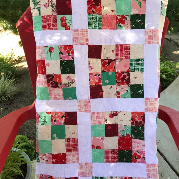 Christmas Lap Quilt - Etsy
