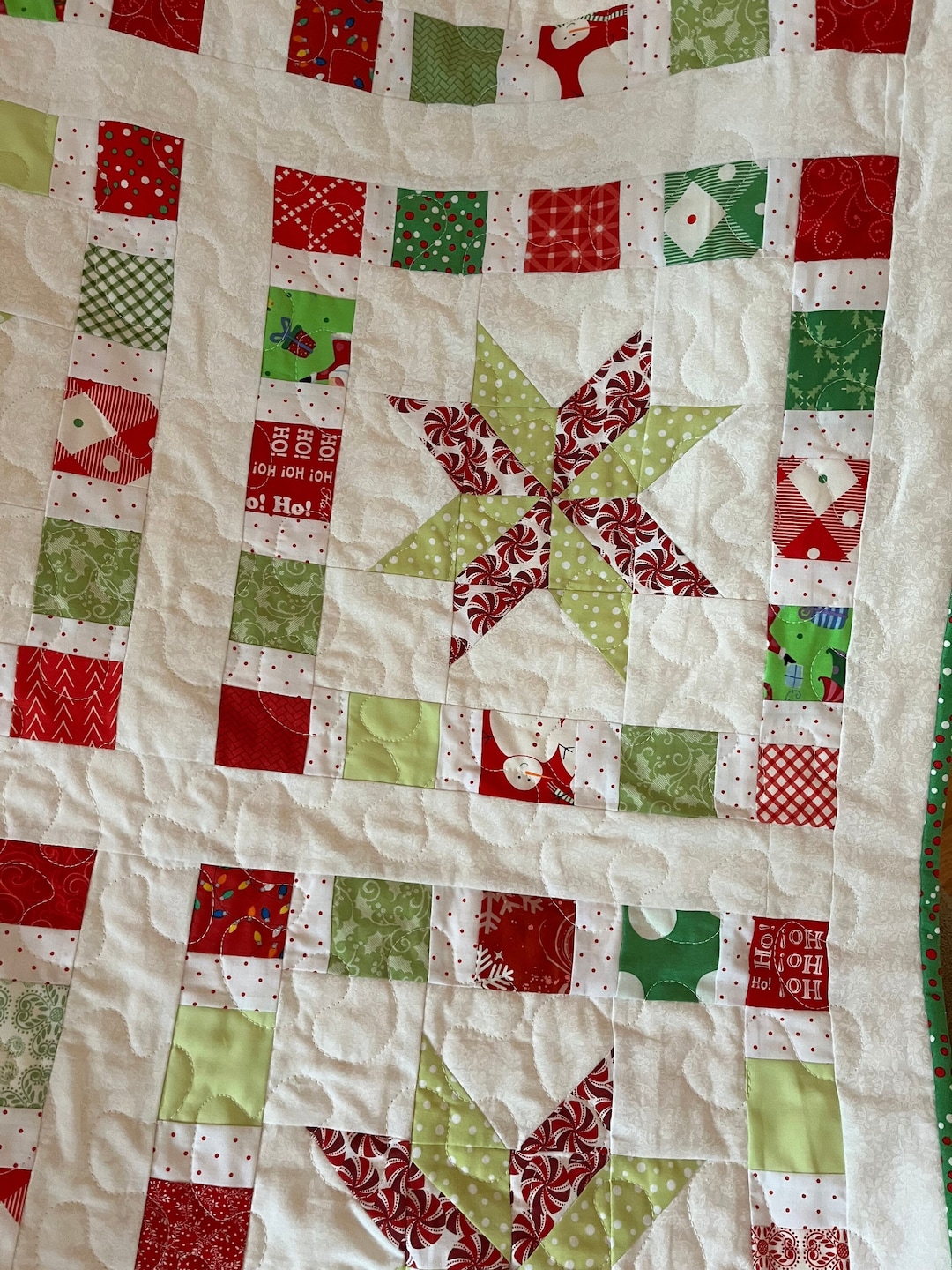 Christmas Star Quilt: Handmade Holiday Lap Quilt (46x61 Inches) - Etsy