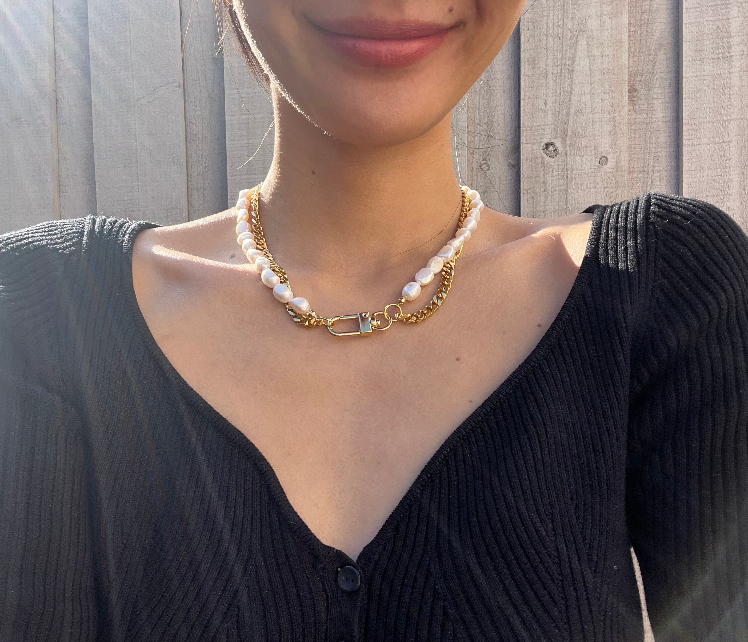 Real freshwater pearl necklace urban outfitters store