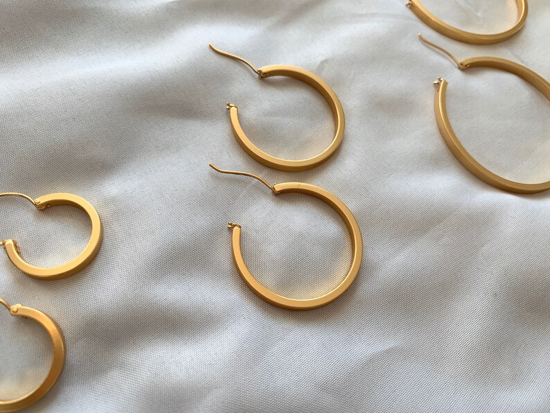 Gold Hoop Earrings Small Gold Hoops Minimalist Jewelry - Etsy