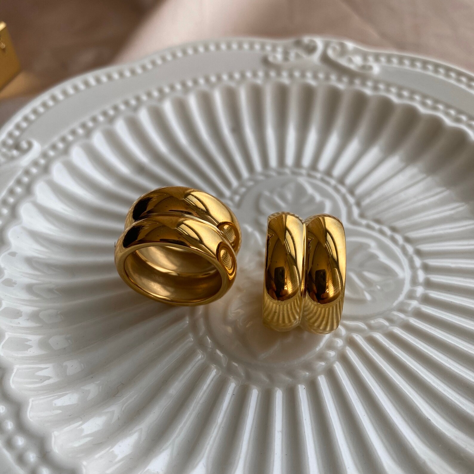 Thick Gold Band Ring Gold Statement Ring Dainty Gold Ring - Etsy