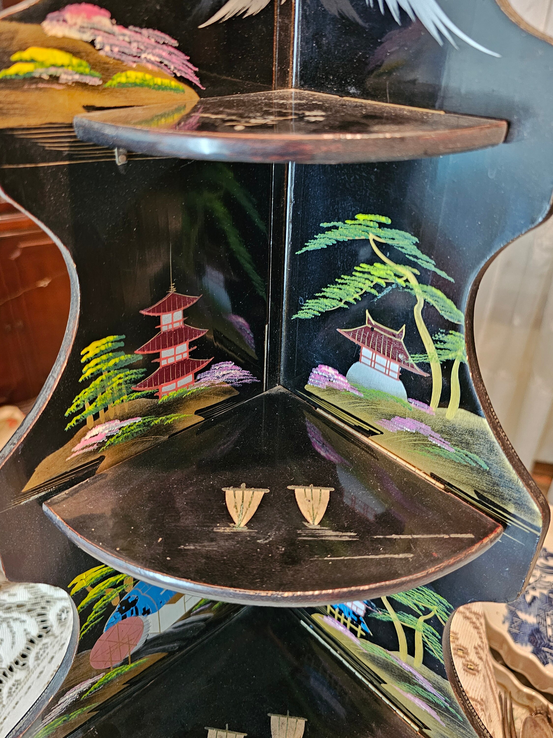 Japanese Lacquer Foldable Corner Shelf Stand Hand Painted Vintage 19 ...