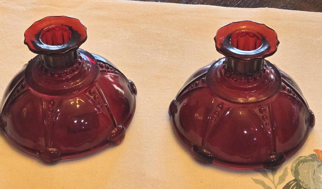 Oyster & Pearl Royal Ruby Depression Glass Pair of Candlesticks Anchor ...