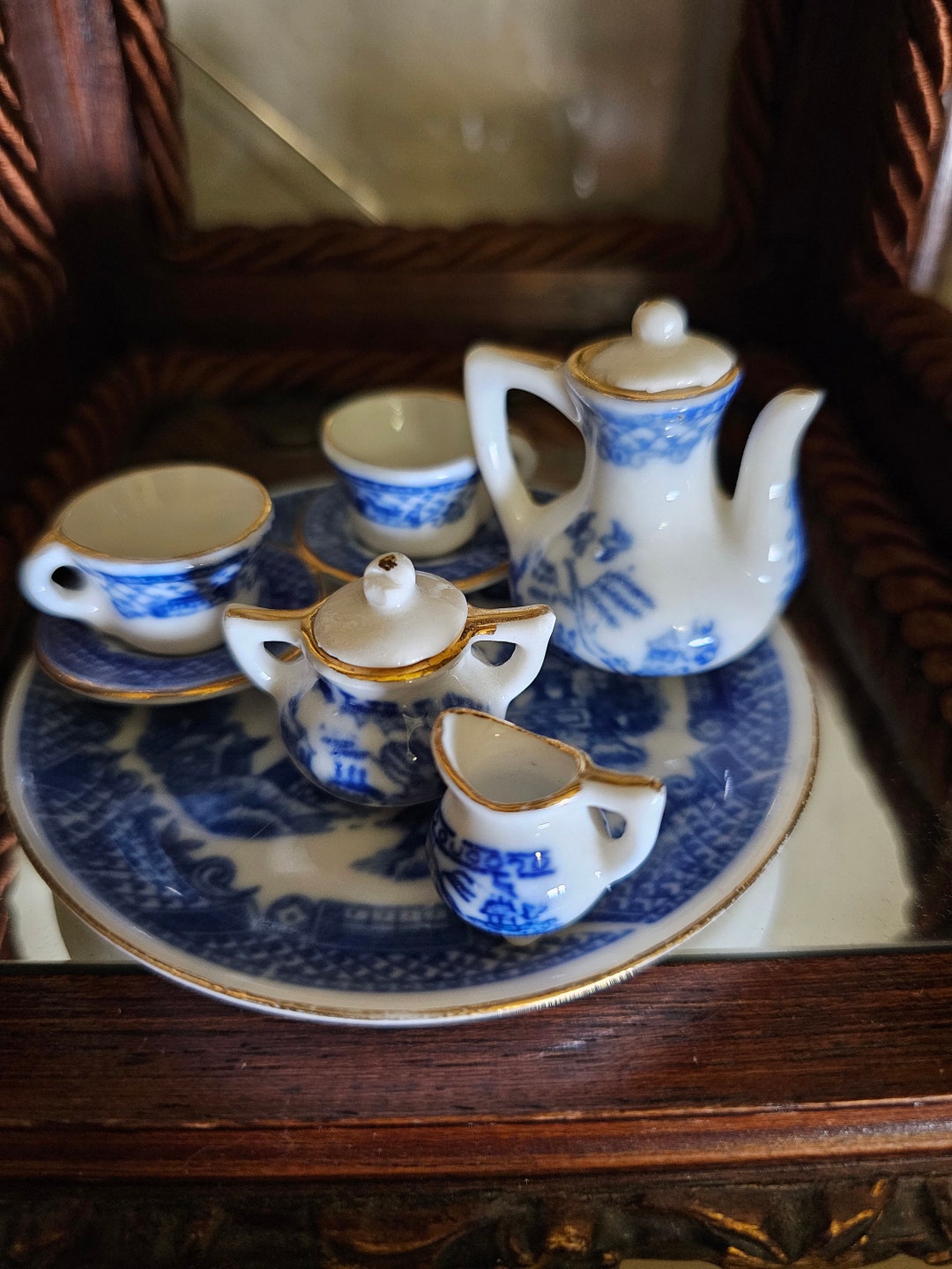 Miniature 10 Pc Blue Willow Design Tea Set Porcelain Gold Trim Doll ...