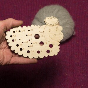 Wooden Knitting Needle Gauge, Sheep Needle Sizer, Engraved Needle Size ...