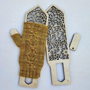 Wooden Mitten Blockers, 2 Pcs, Knitting Form, Blocking Gloves, Knitters ...