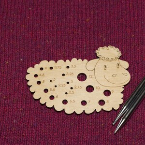 Wooden Knitting Needle Gauge, Sheep Needle Sizer, Engraved Needle Size ...