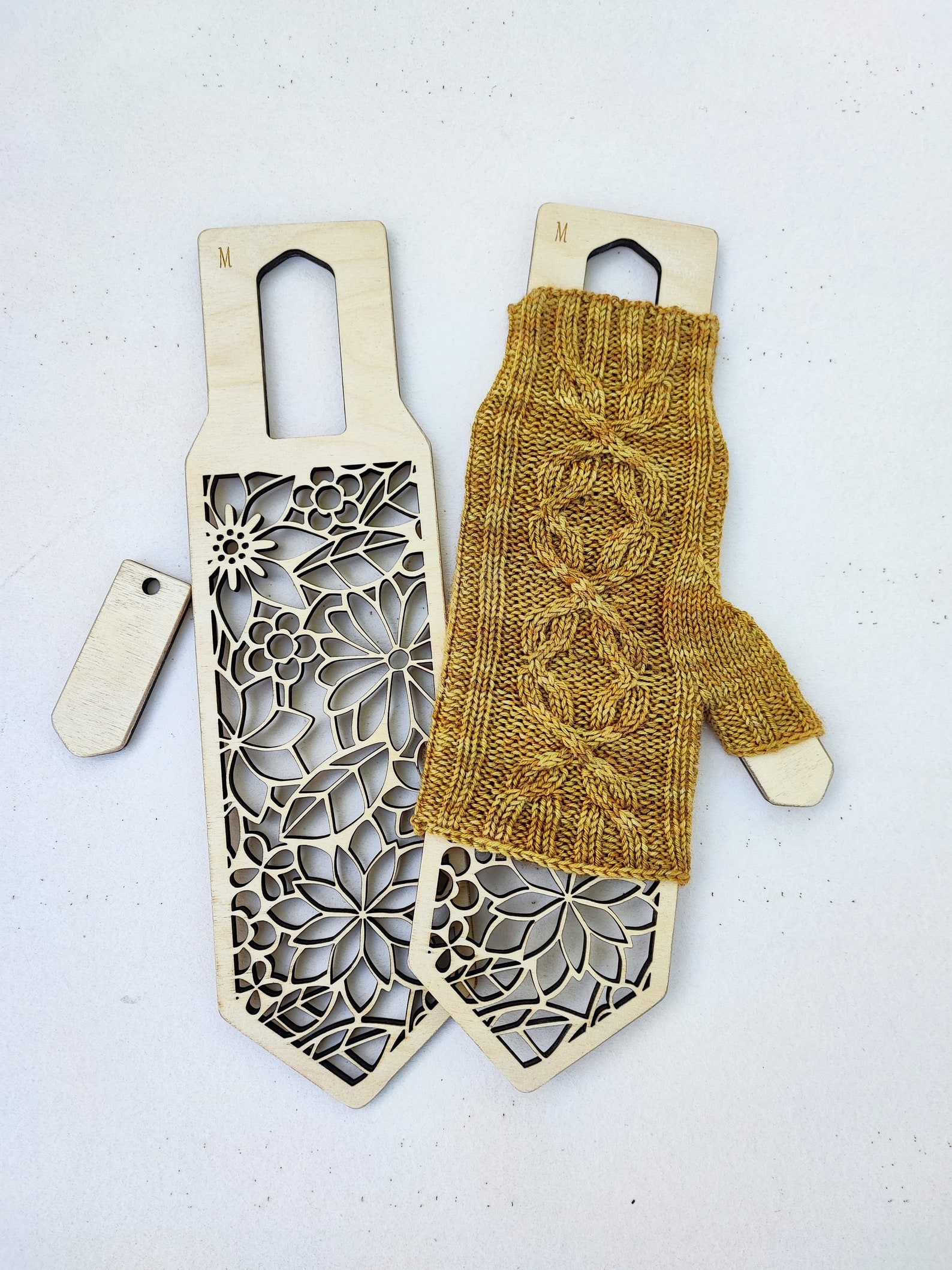 Wooden Mitten Blockers 2 Pcs Knitting Form Blocking Gloves - Etsy