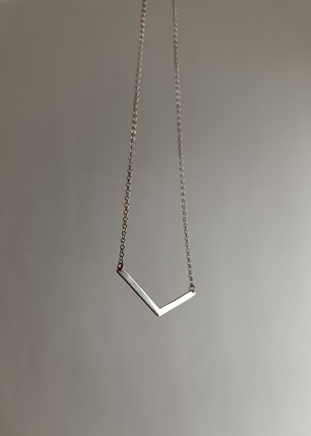 Chevron Silver Necklace, Silver V Shaped Necklace, Minimalist Chevron ...