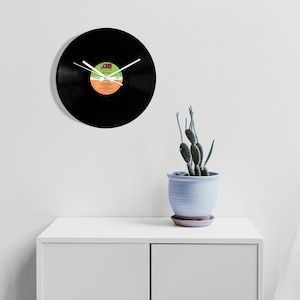 Vinyl Record Wall Clock - Etsy