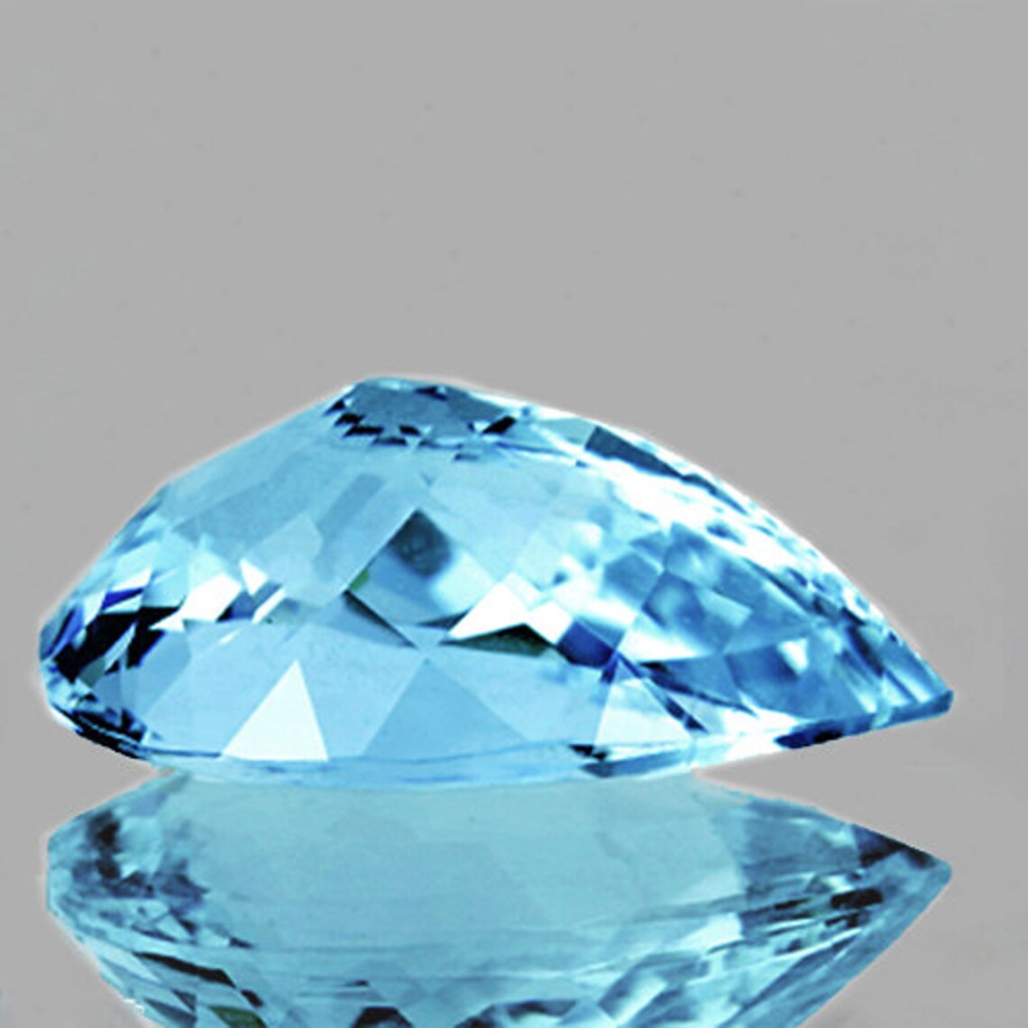 Topacio azul cielo natural 12x8 mm 1 pieza Impecable-VVS - Etsy España