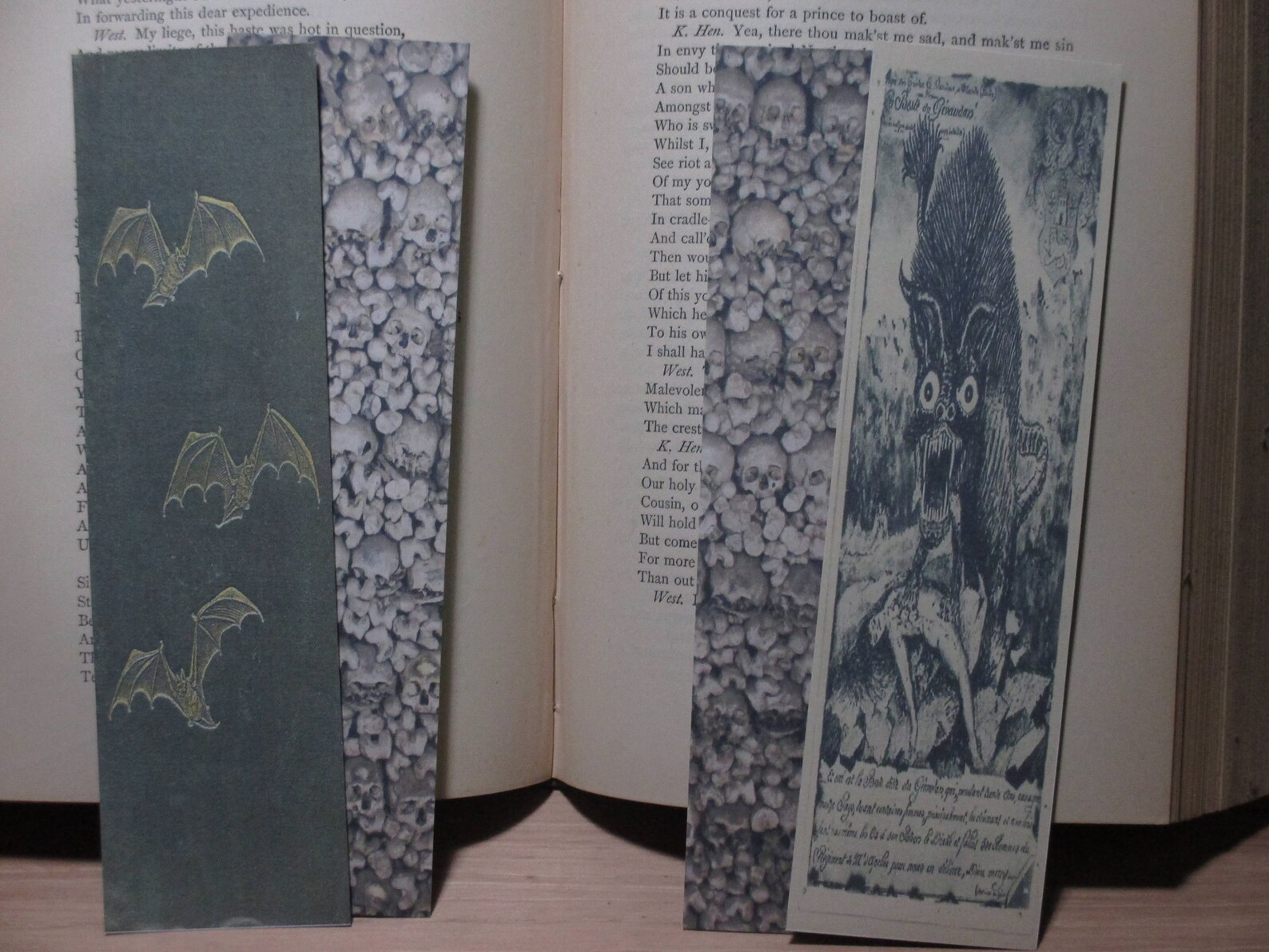 Vampire Werewolf Bats Bookmark Set Gift for Readers Vlad | Etsy